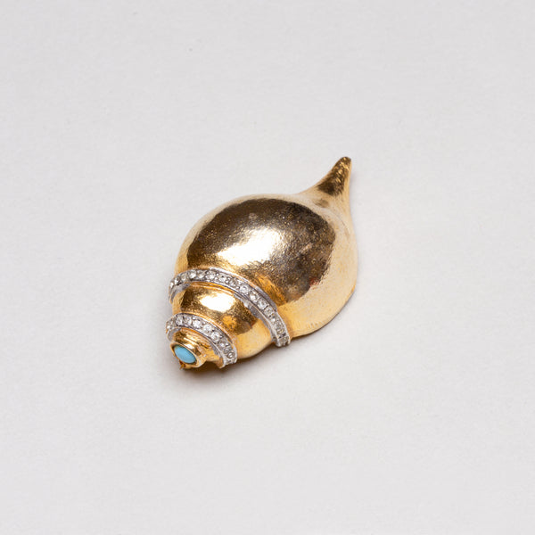 Vintage Gold Conch Shell Pendant Brooch - felt